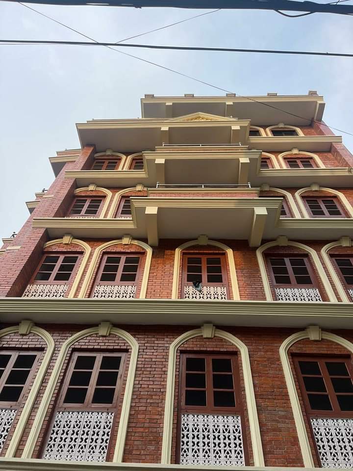 Hira Brick