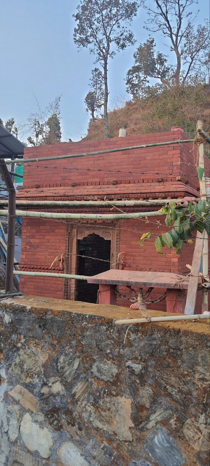 Hira Brick
