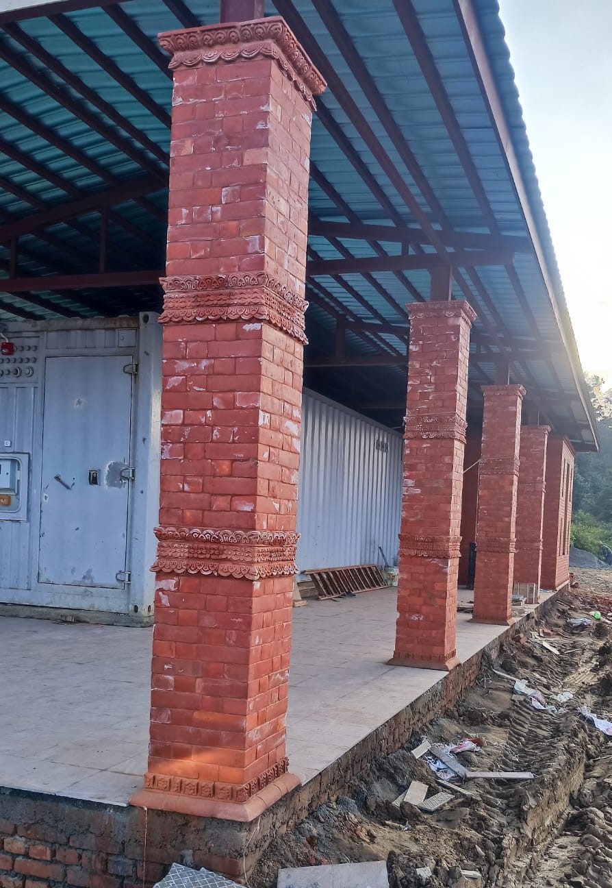 Hira Brick